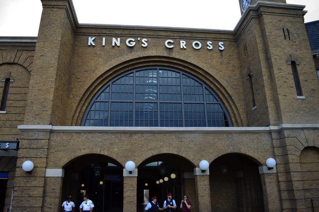 SATURDAY SIX SPECIAL EDITION: Six Reasons Why We Love the London ...