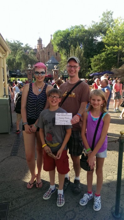 Creating a Disney World Challenge: The Facebook Photo Challenge ...