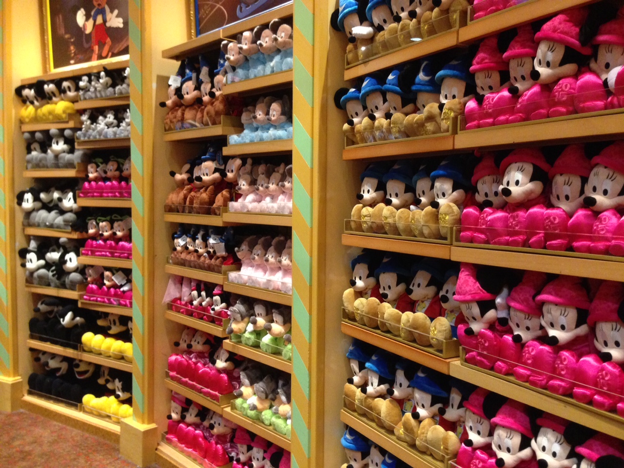 World Of Disney Store Disney Springs Biggest In The World