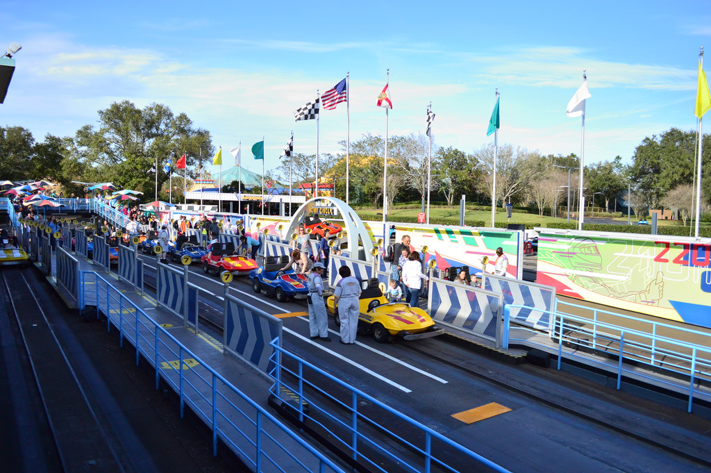 Everything You Need to Know About the Tomorrowland Speedway - Disney by ...