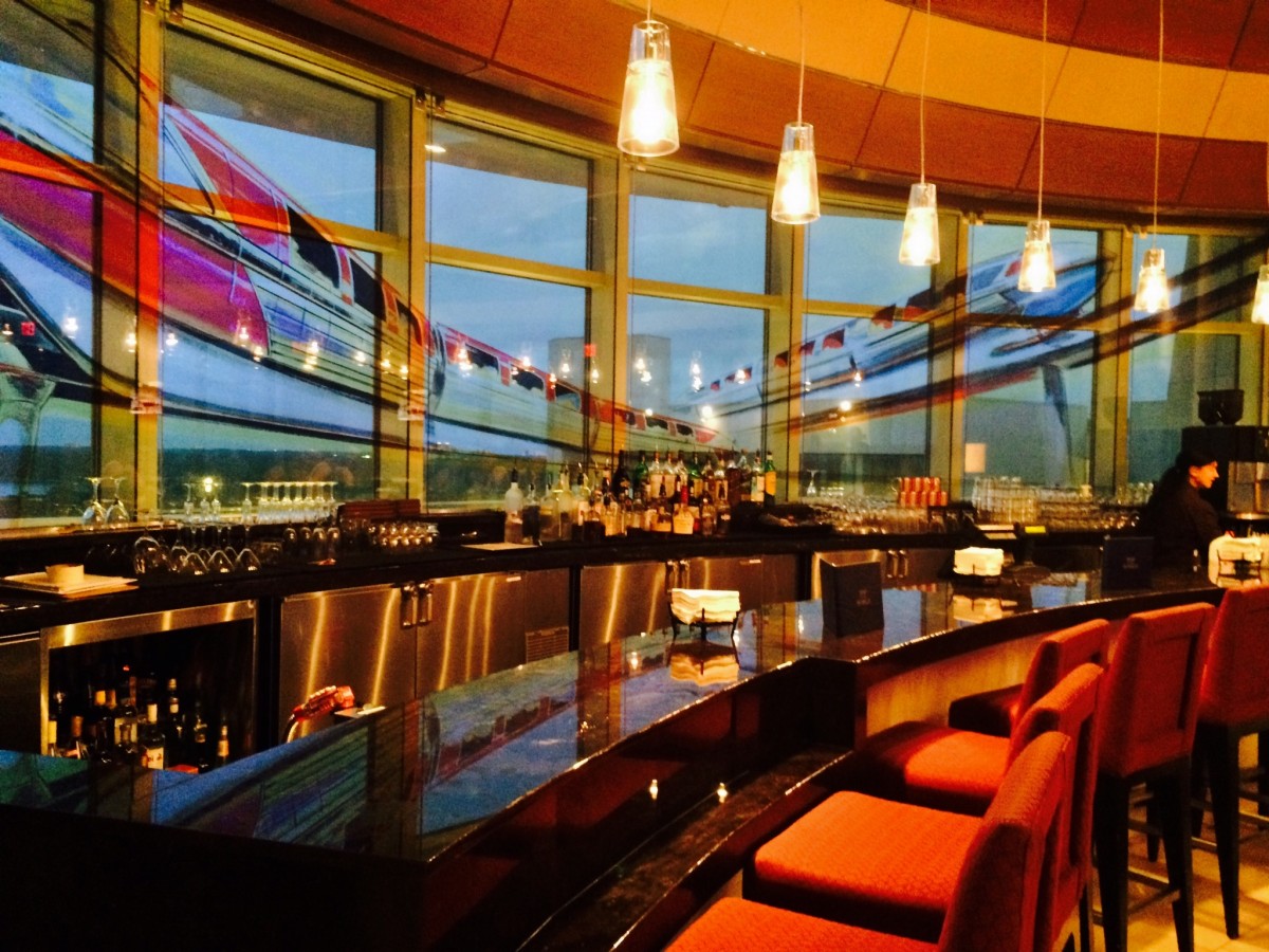 A Review of Disney World’s Top of the World Lounge | TouringPlans.com Blog