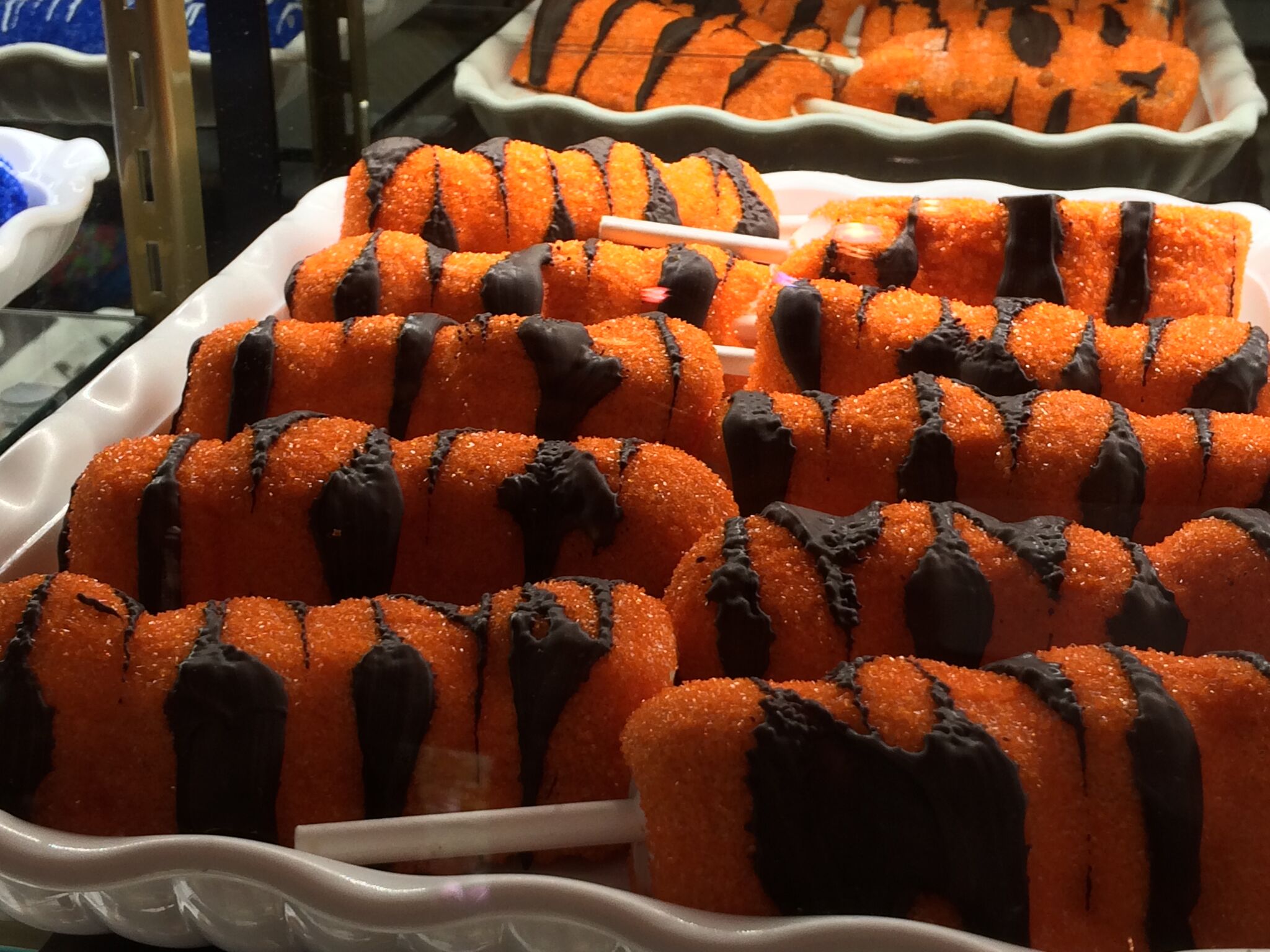 A Disney World Foodie’s Impression of Dining at Disneyland ...