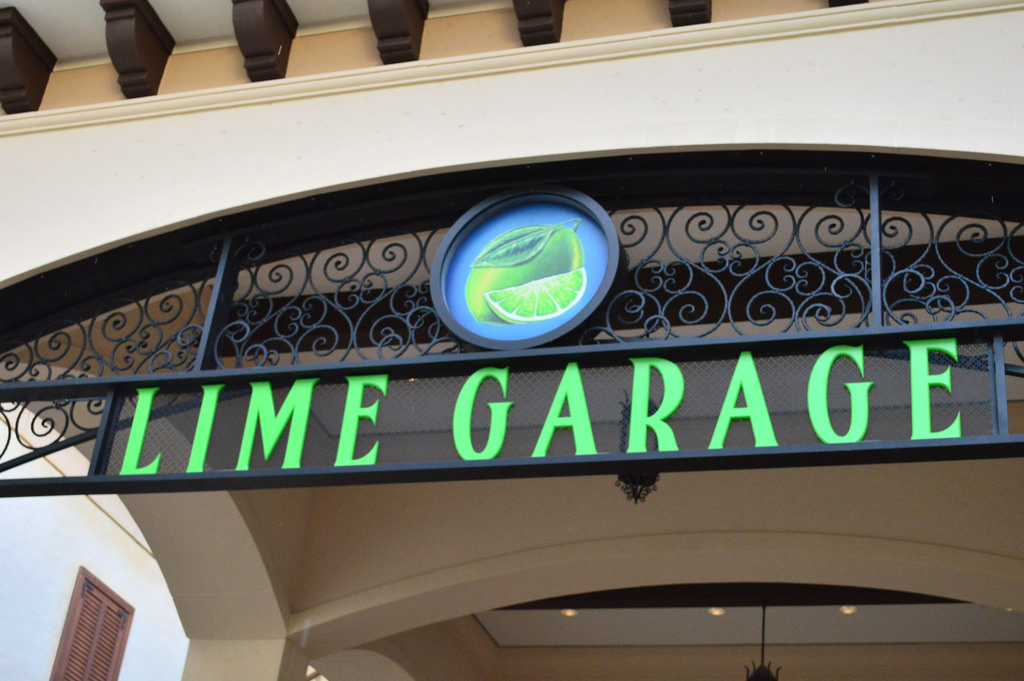 SATURDAY SIX Looks at TOWN CENTER in Disney Springs: The Good, The Bad ...