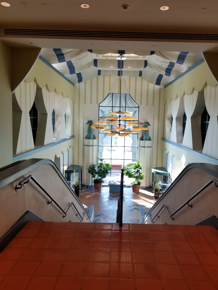 A Review of the Walt Disney World Swan and Dolphin Resort ...