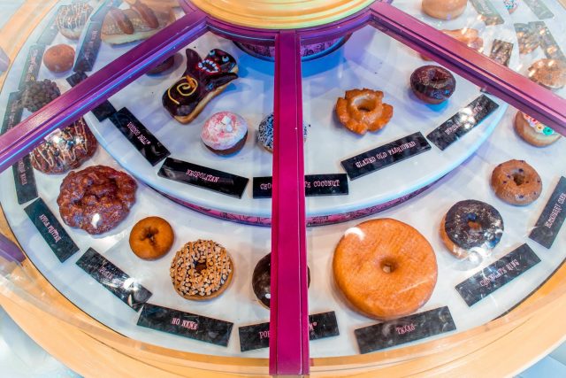 SATURDAY SIX: 6 Reasons We Love VOODOO DOUGHNUT at Universal CityWalk ...
