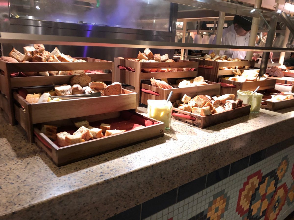 Catching Dinner at Cape May Cafe | TouringPlans.com Blog