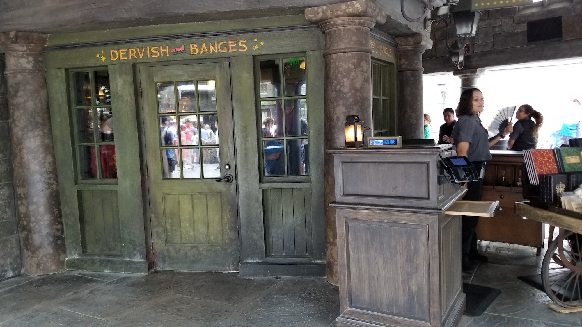 SATURDAY SIX: 6 Magical Reasons We LOVE The Wizarding World of Harry ...