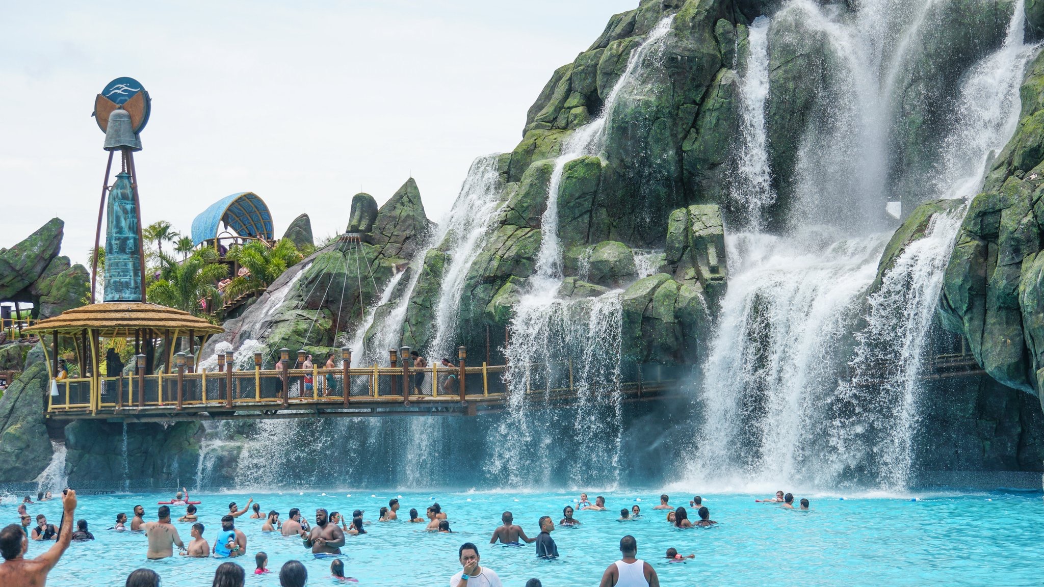 SATURDAY SIX: 6 Reasons We Love Universal's VOLCANO BAY - TouringPlans ...