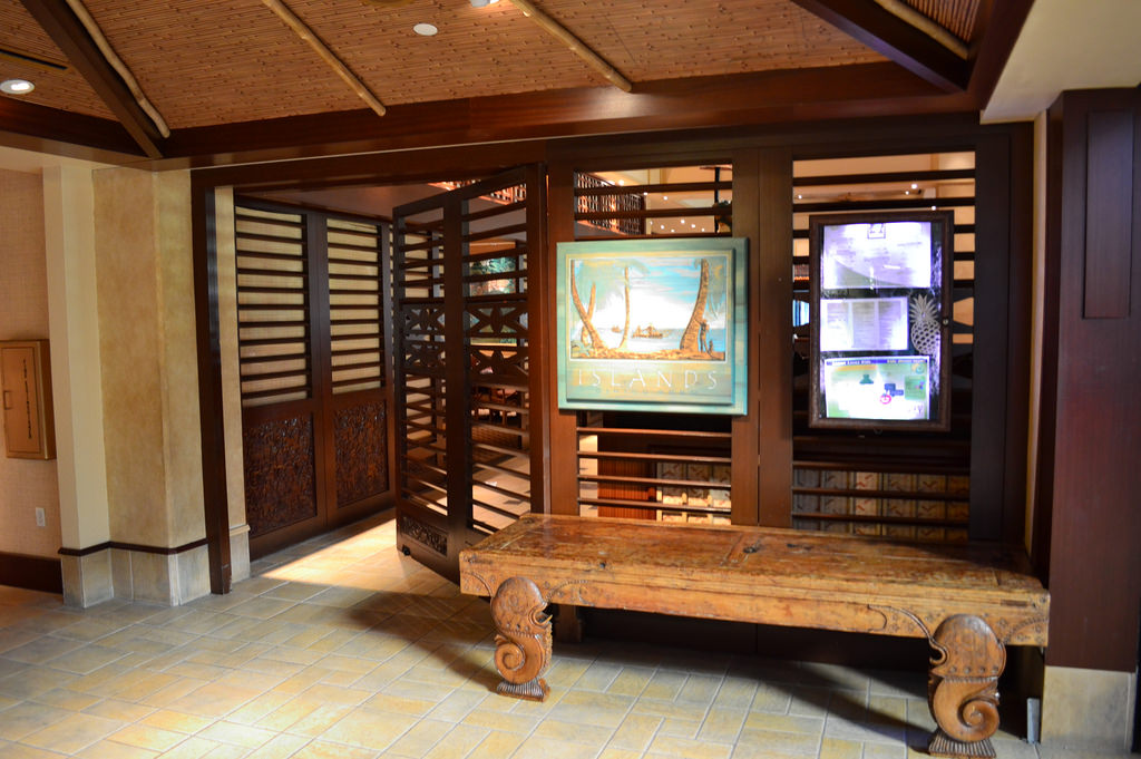 SATURDAY SIX: 6 Reasons We Love Universal’s ROYAL PACIFIC RESORT ...