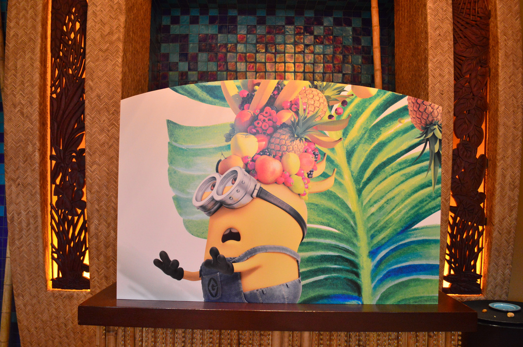 Universal Dining: Despicable Me Character Breakfast at Loews Royal ...