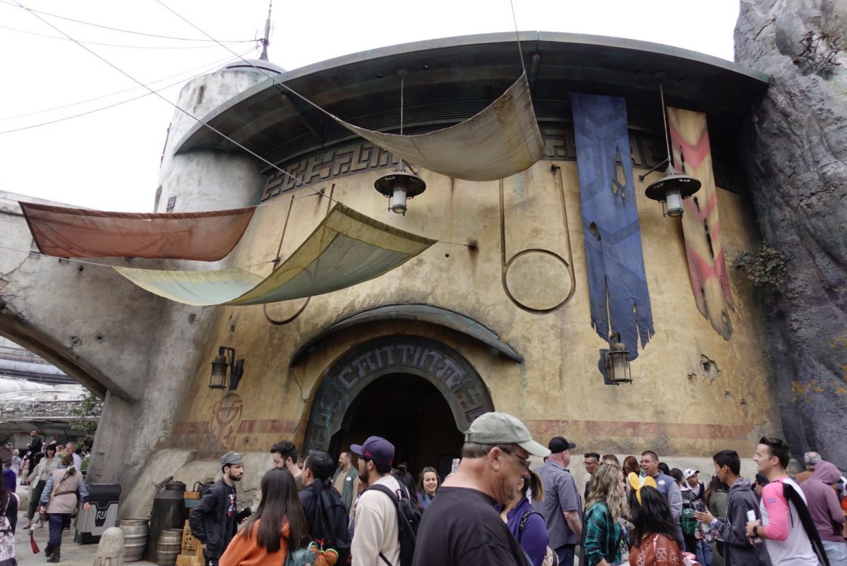 What’s it Like Walking into Galaxy’s Edge Today? | TouringPlans.com Blog