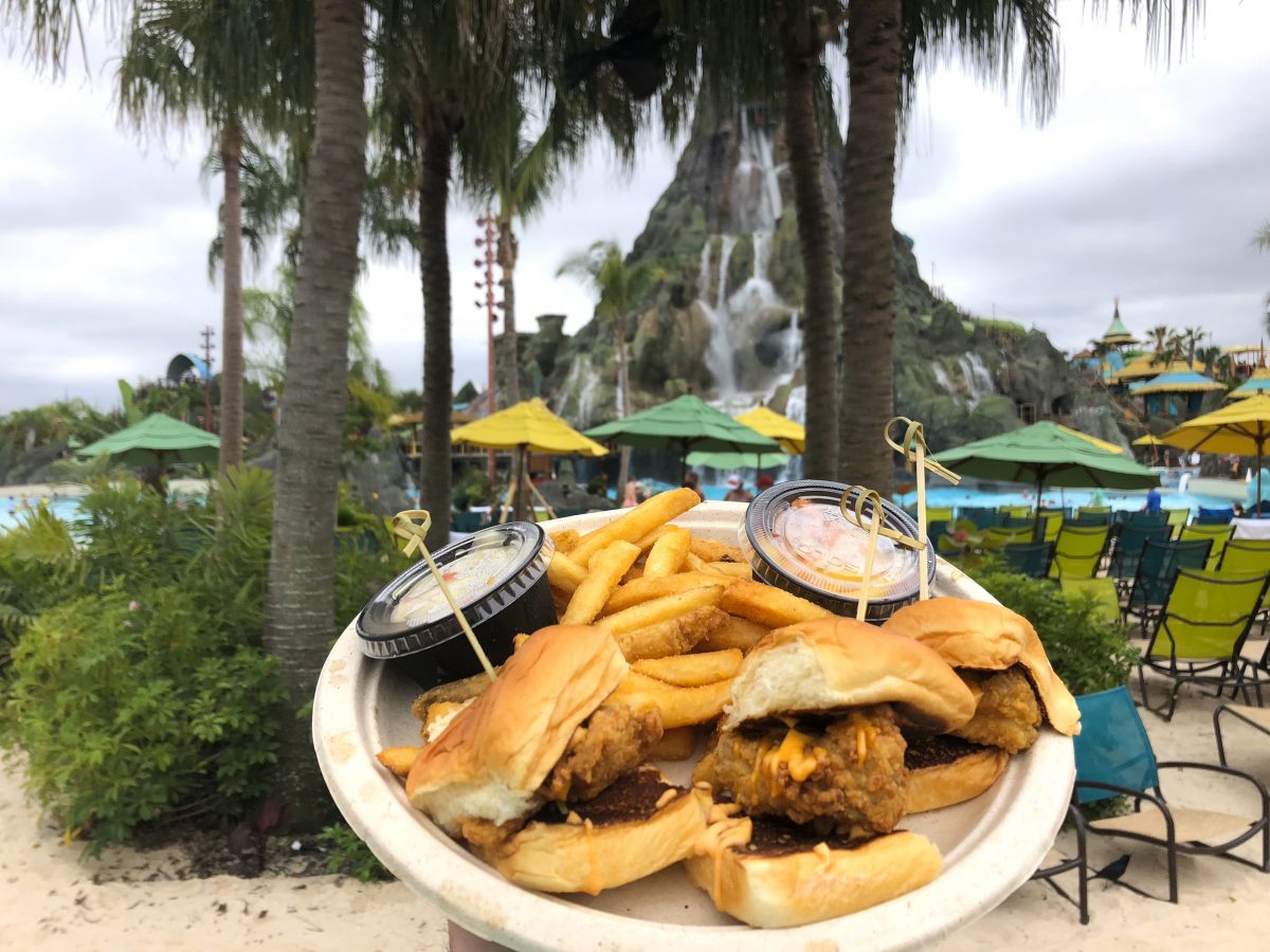 SATURDAY SIX: 6 Reasons You Need to Check Out Universal’s VOLCANO BAY ...