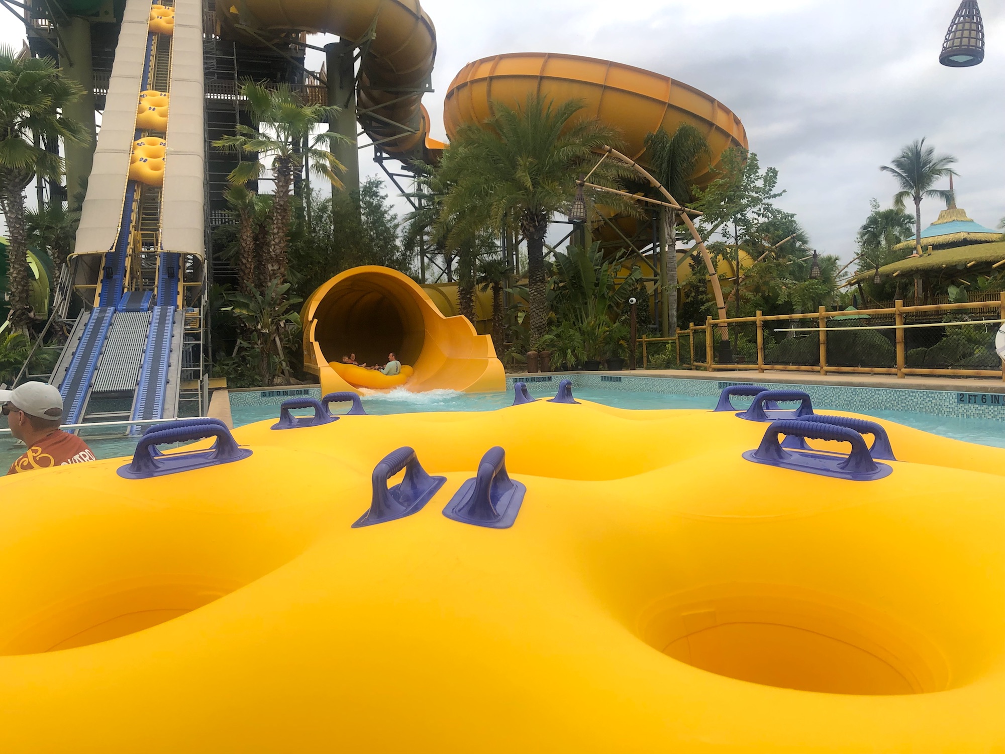 SATURDAY SIX: 6 Reasons You Need to Check Out Universal’s VOLCANO BAY ...