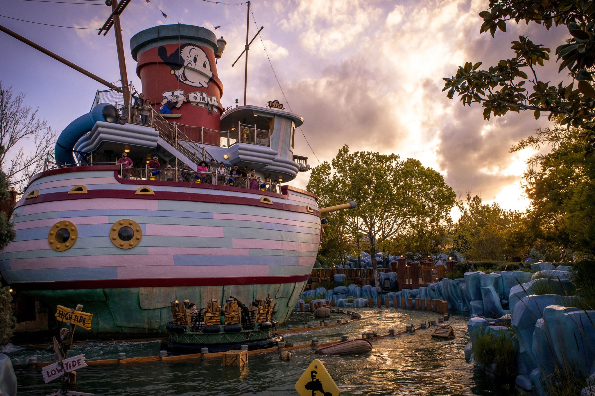SATURDAY SIX: 6 Reasons We Love TOON LAGOON at Universal’s Islands of ...
