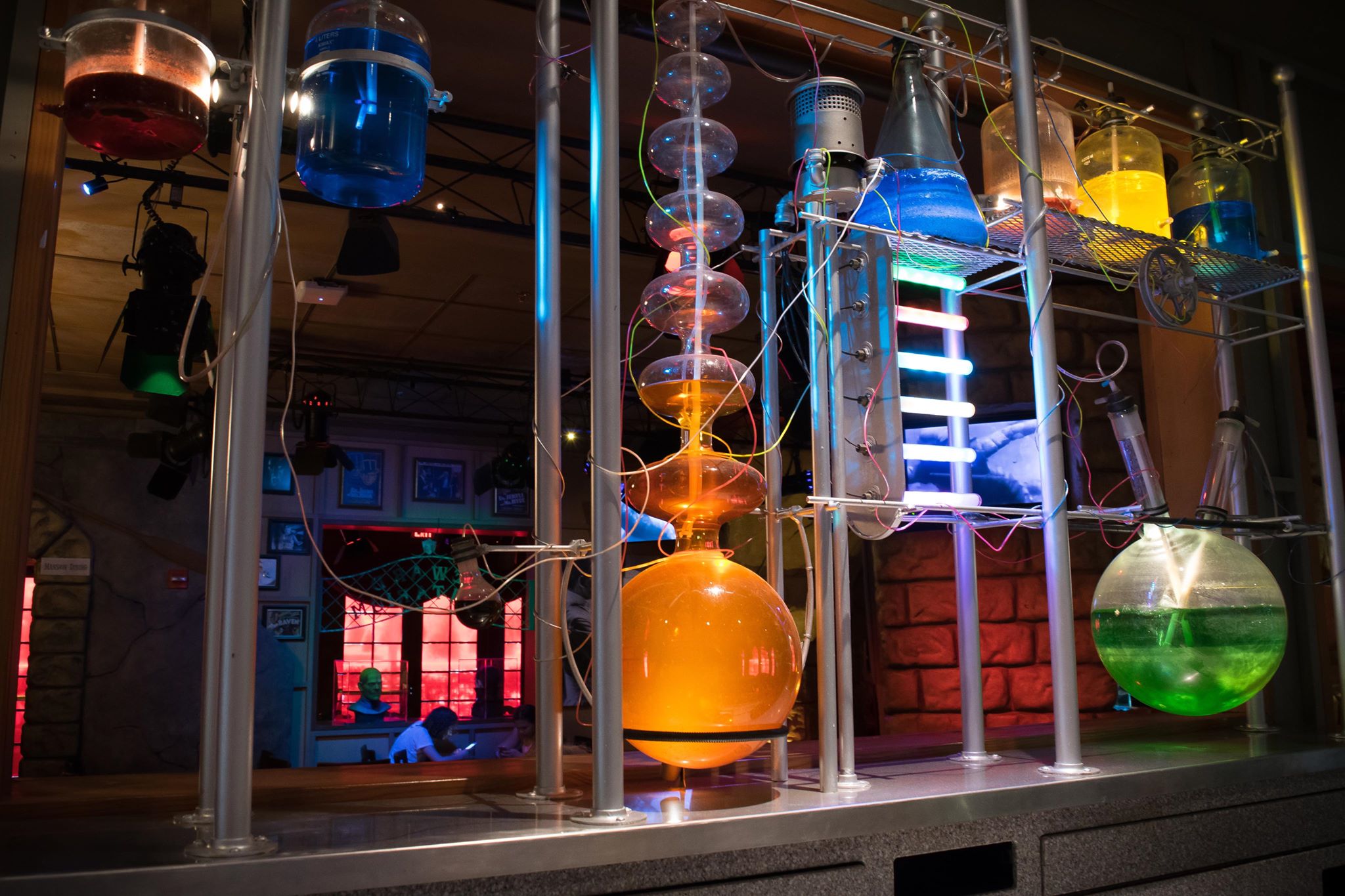 The SATURDAY SIX Looks at Universal Studios Florida’s MINION CAFE ...