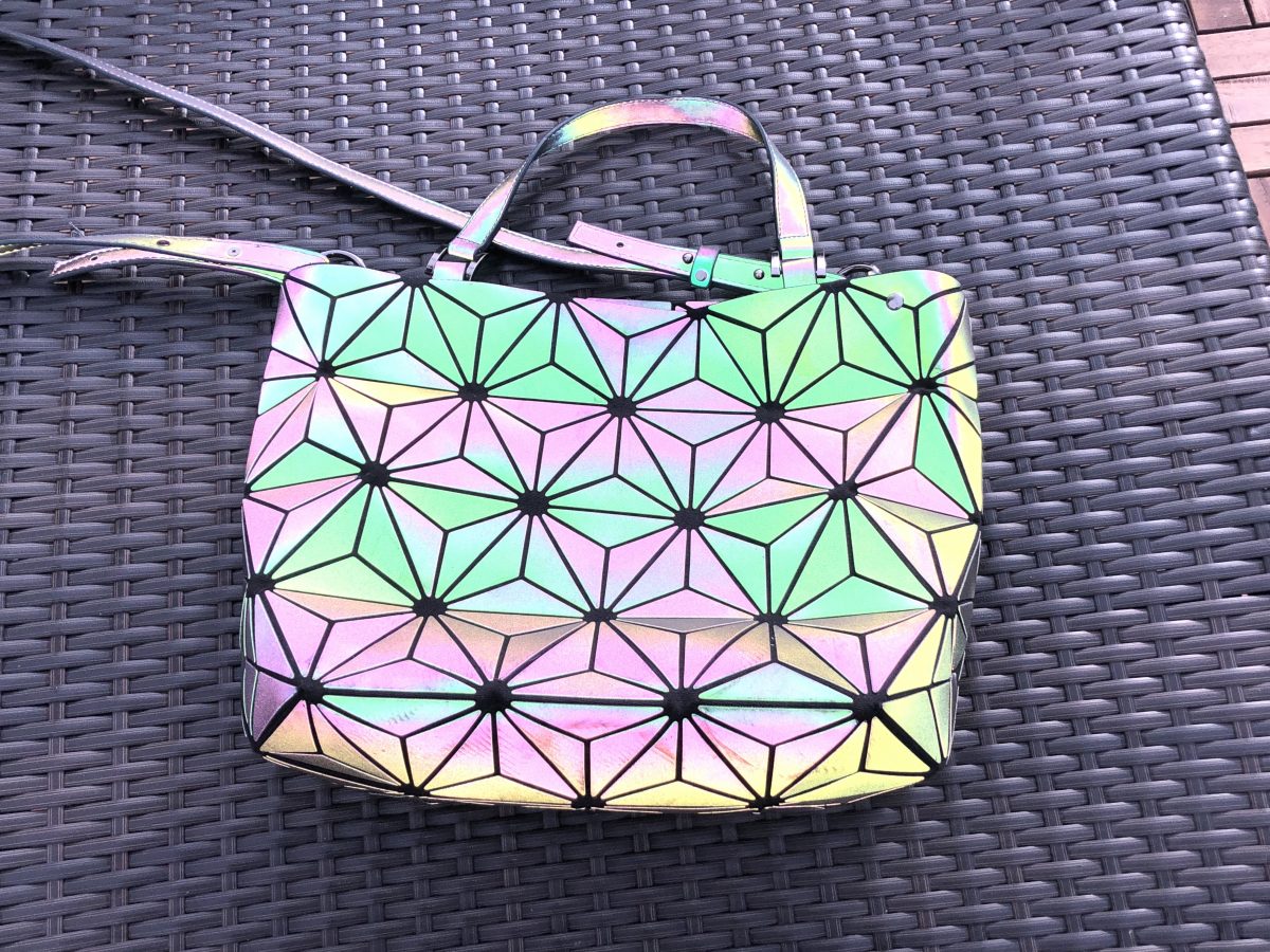 As Seen on the Internet: The Lumiliu Bag | TouringPlans.com Blog