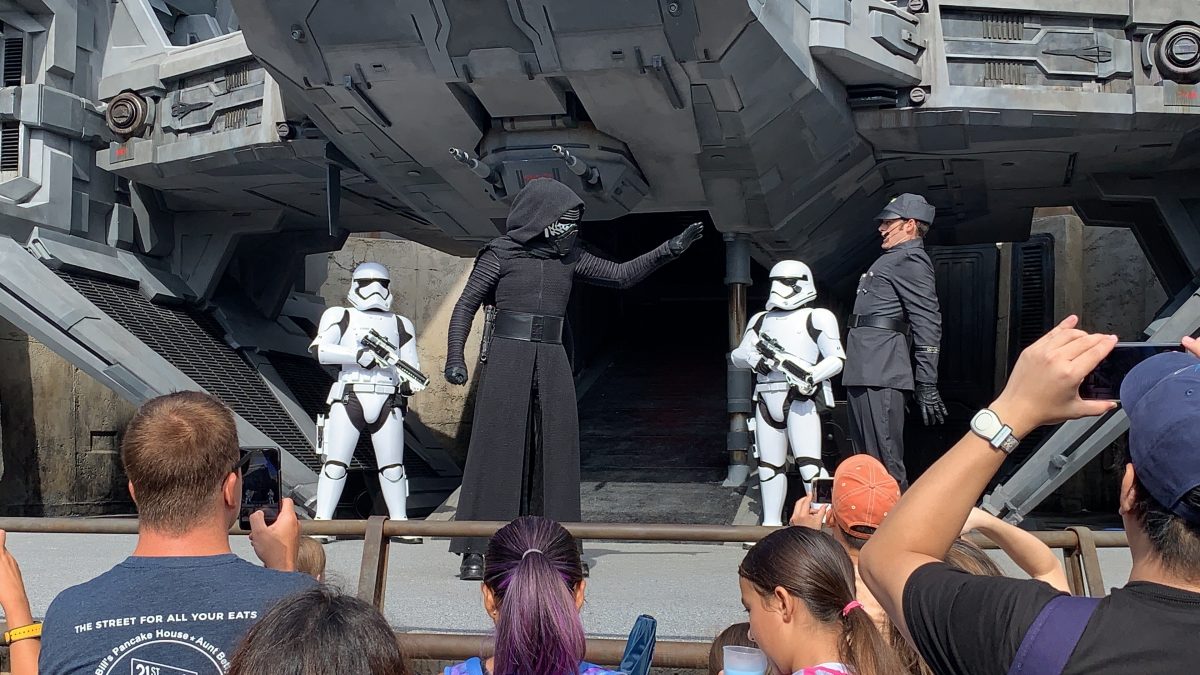 Three Galaxy’s Edge 360 Photo Op Tips | TouringPlans.com Blog