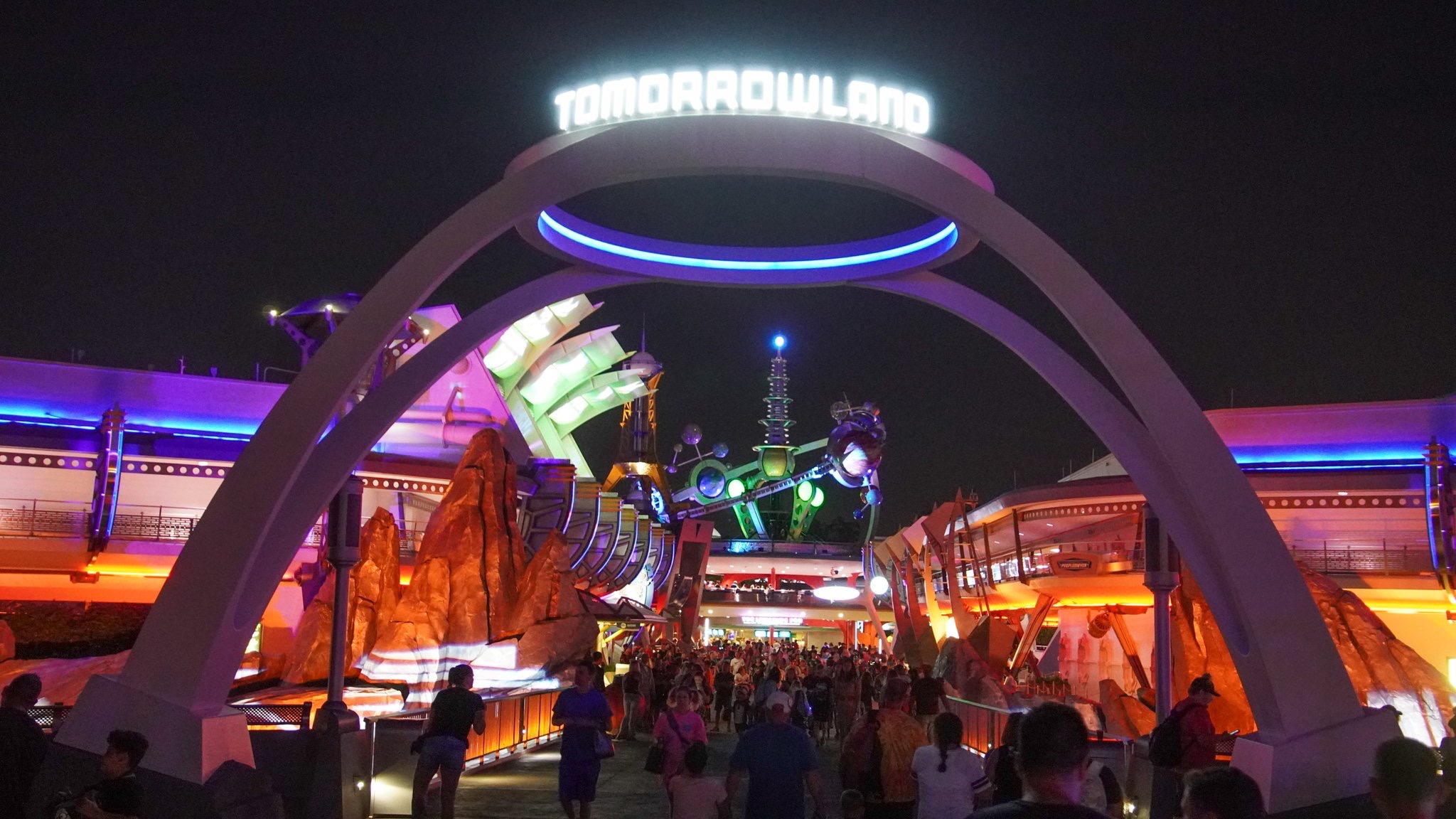 Everything You Need to Know About Astro Orbiter – TouringPlans.com Blog