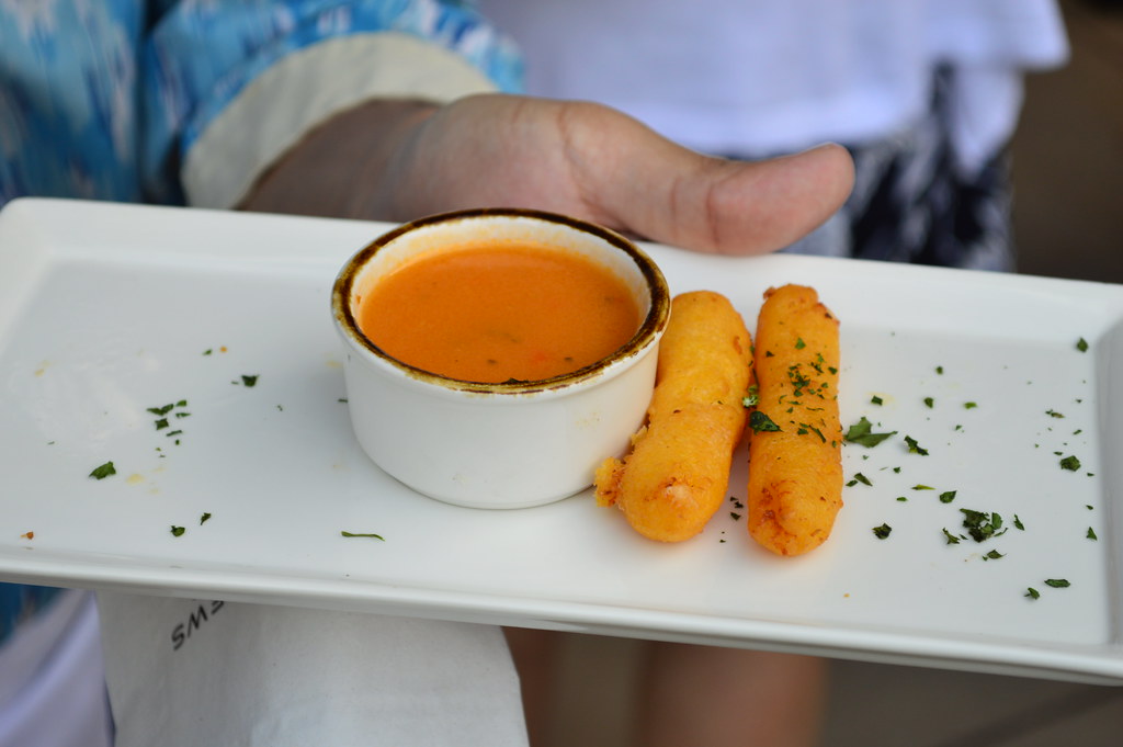 UNIVERSAL DINING: Rum Dinner at Loews Sapphire Falls Resort ...