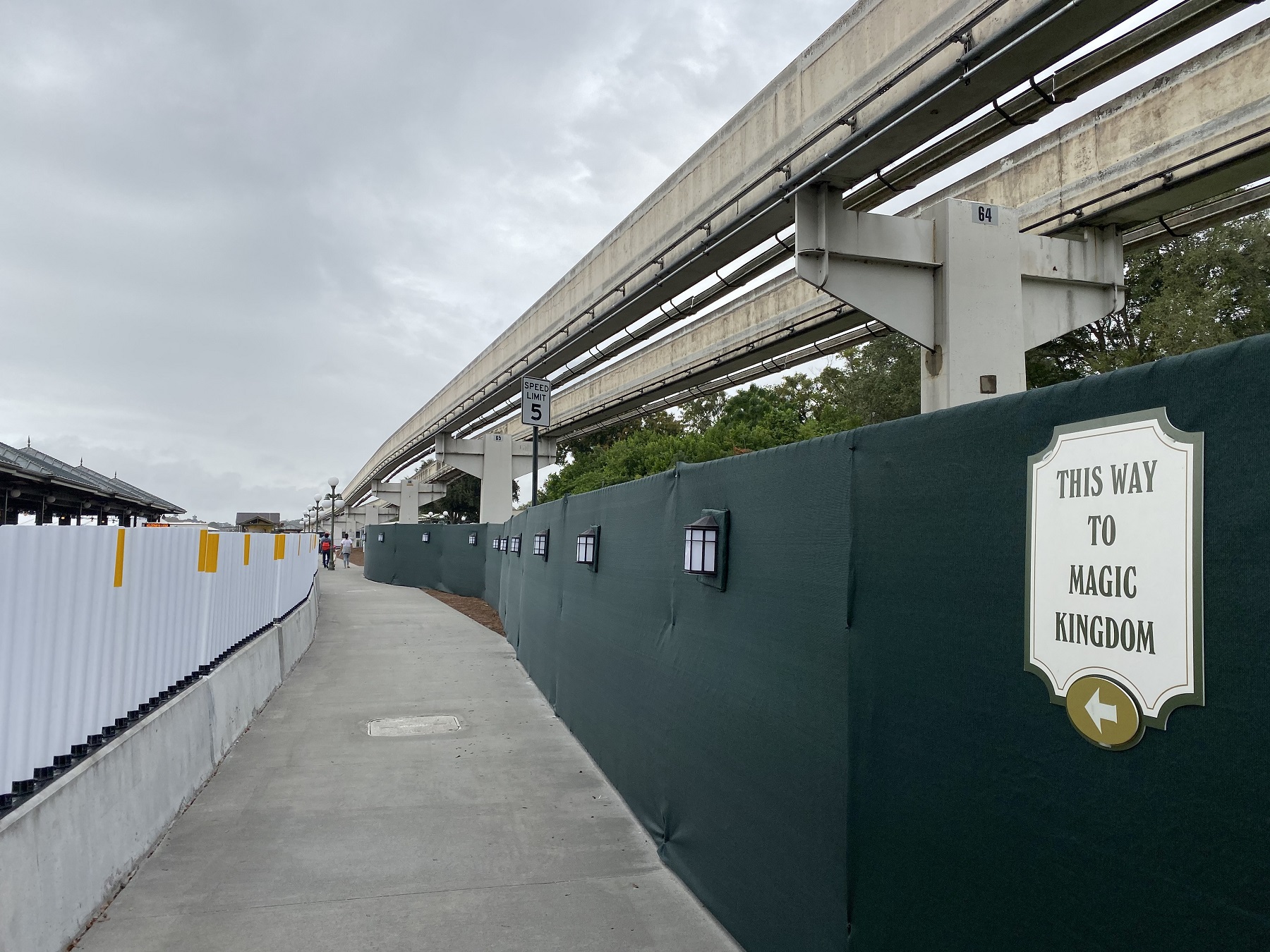 PHOTOS: Magic Kingdom Front Entrance Construction Update | TouringPlans ...