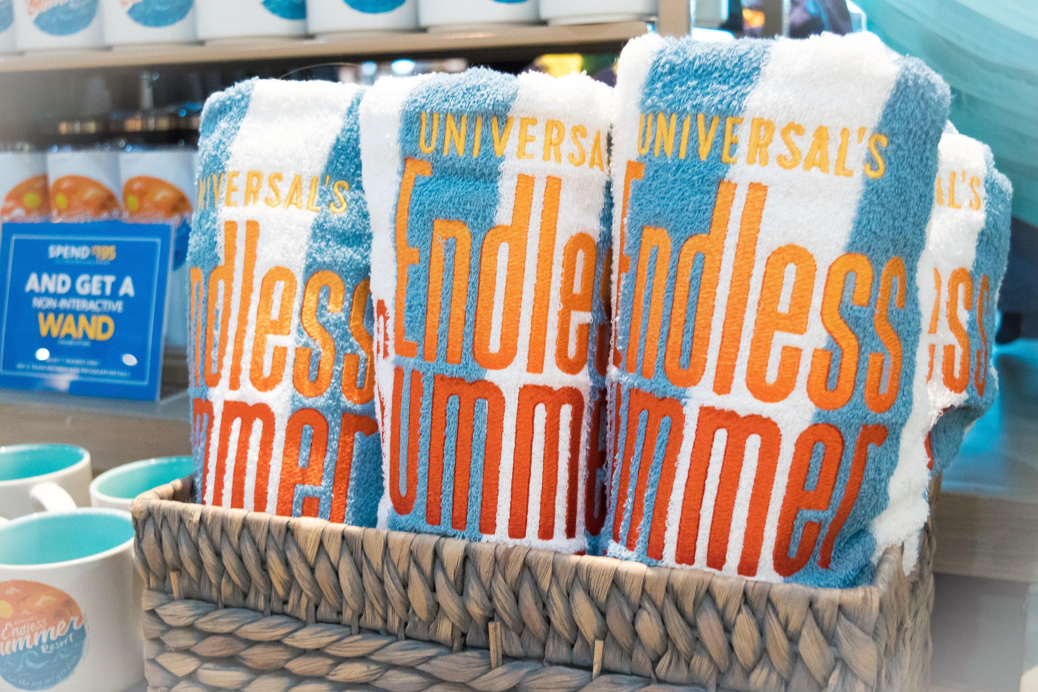 SATURDAY SIX: 6 Reasons We Love Universal’s DOCKSIDE INN & SUITES ...