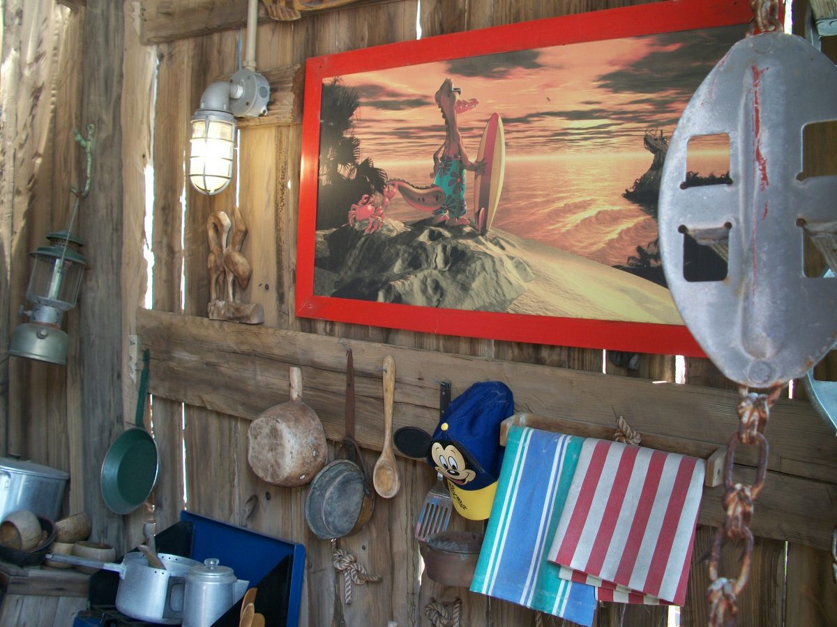 Disney Characters You May Not Know: Lagoona Gator and Ice Gator ...