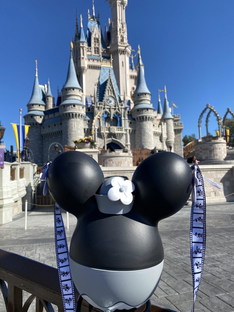 New Minnie Mouse Popcorn Bucket Celebrates Her Original Debut ...