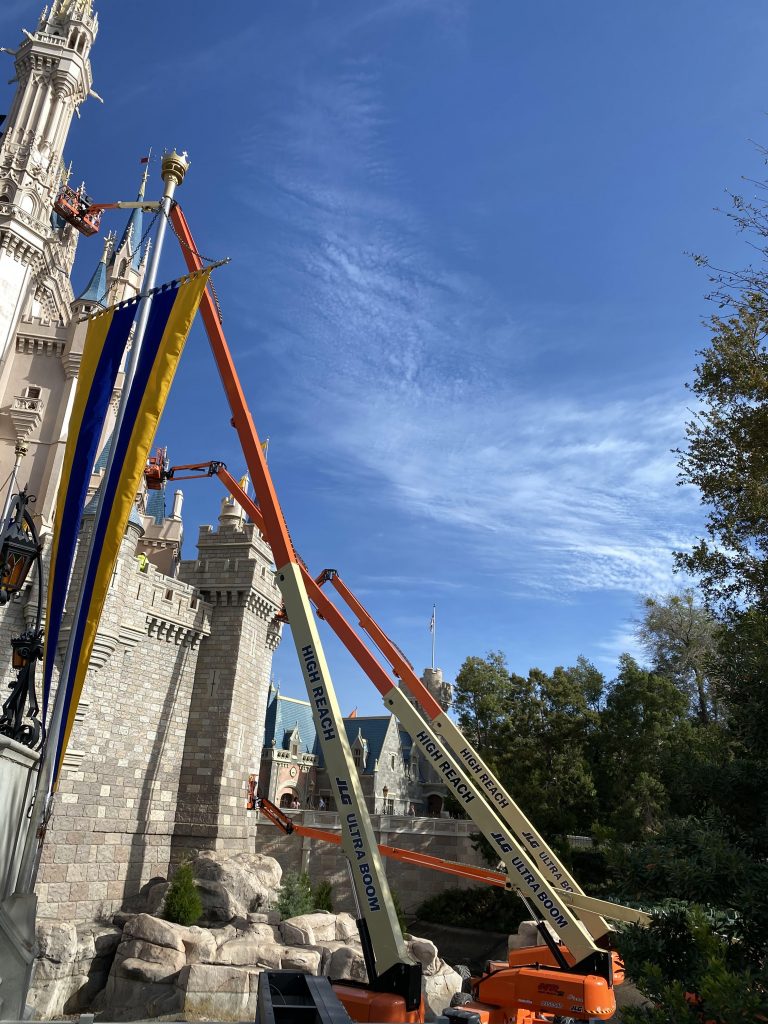 Cranes and Construction Invade Magic Kingdom | TouringPlans.com Blog