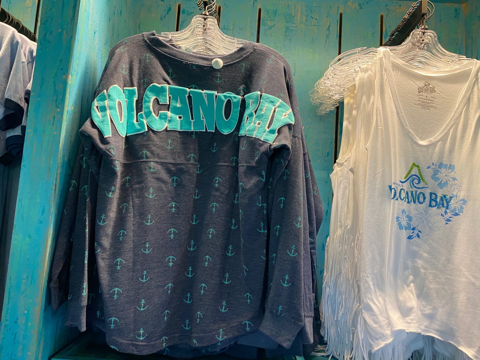 The SATURDAY SIX Spends a Day at Universal’s VOLCANO BAY - Disney by Mark