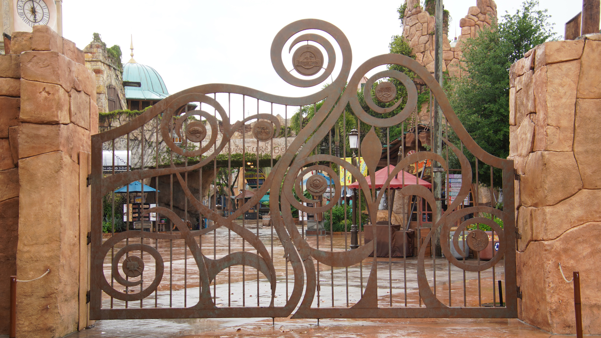 SATURDAY SIX: 6 Reasons We Love Universal’s ISLANDS OF ADVENTURE ...