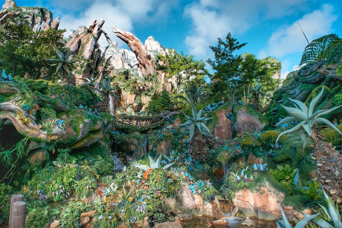 SATURDAY SIX Presents: The Definitive Guide to Pandora the World of ...