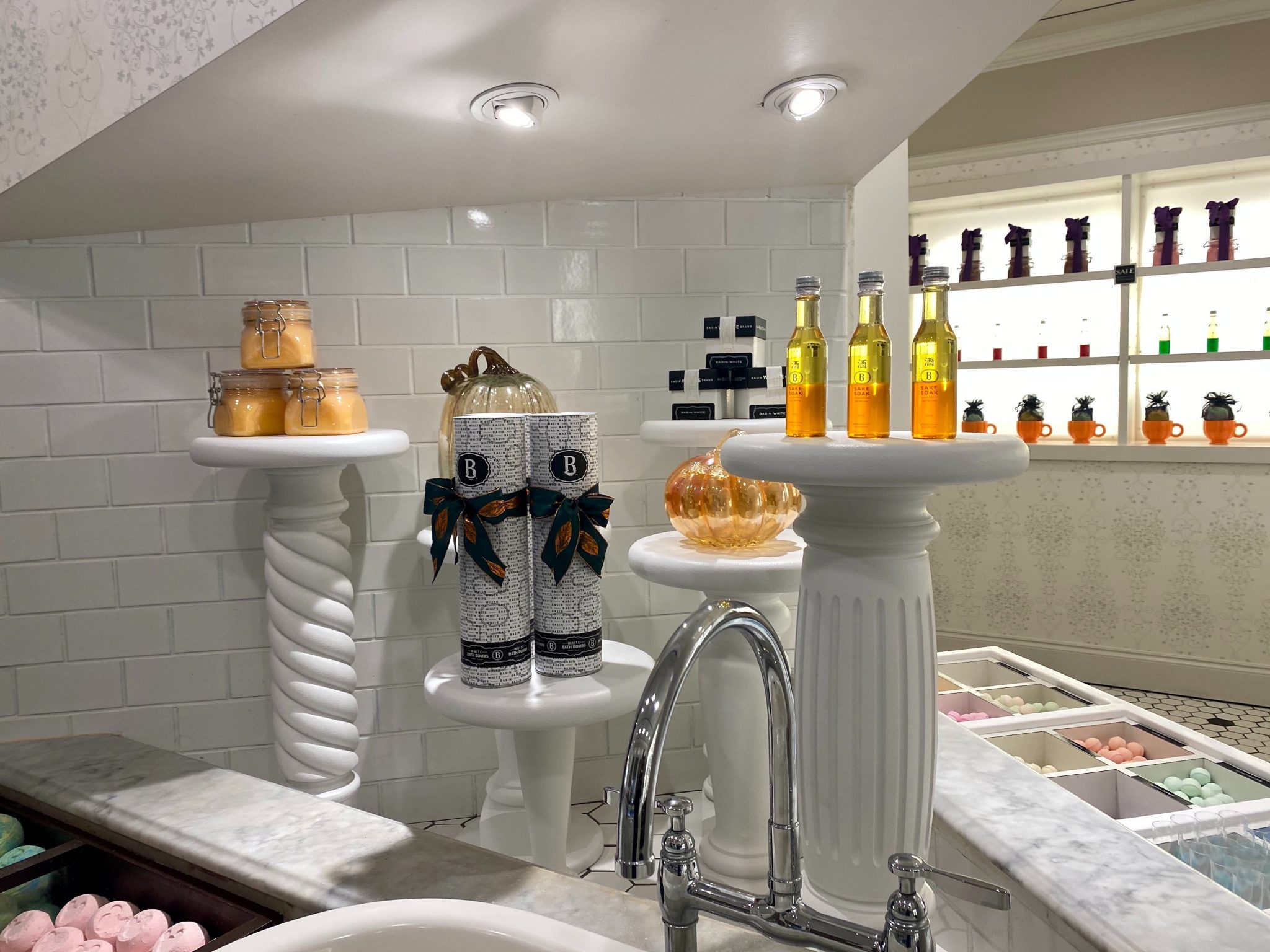 Welcome Back Basin White at Disney’s Grand Floridian Resort - Disney by ...