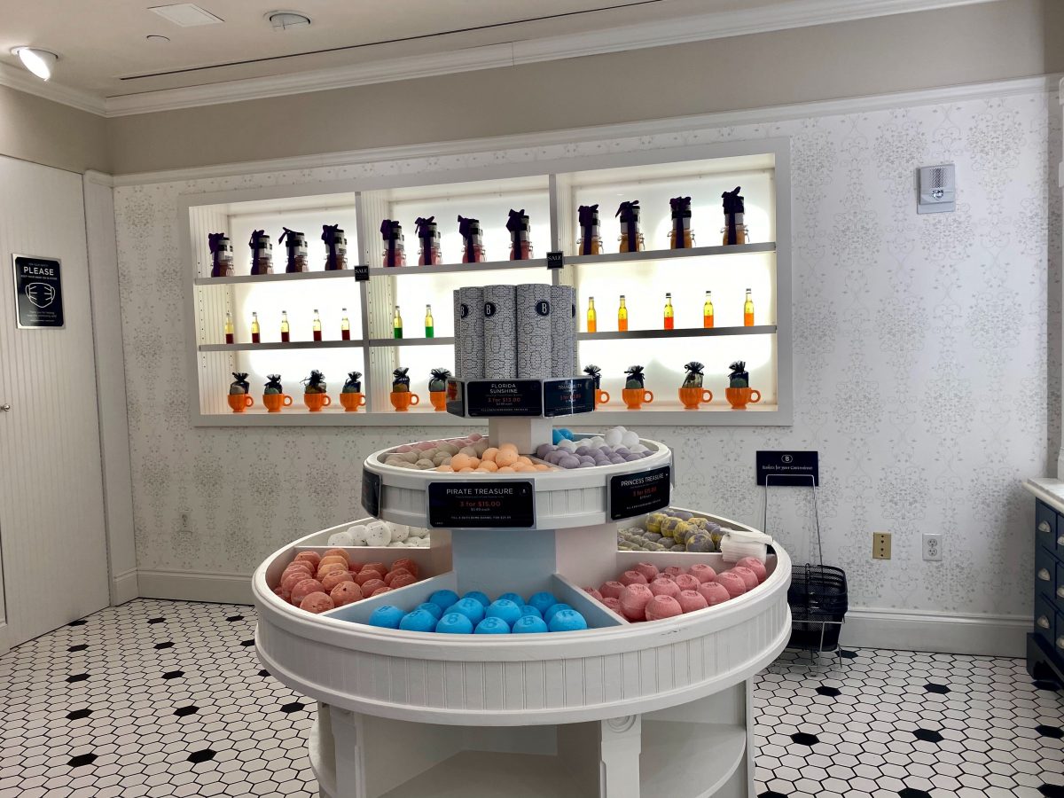 Welcome Back Basin White at Disney’s Grand Floridian Resort - Disney by ...