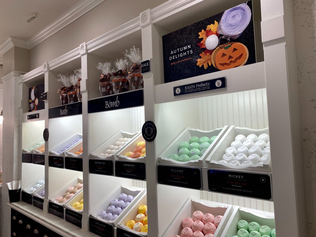 Welcome Back Basin White at Disney’s Grand Floridian Resort - Disney by ...