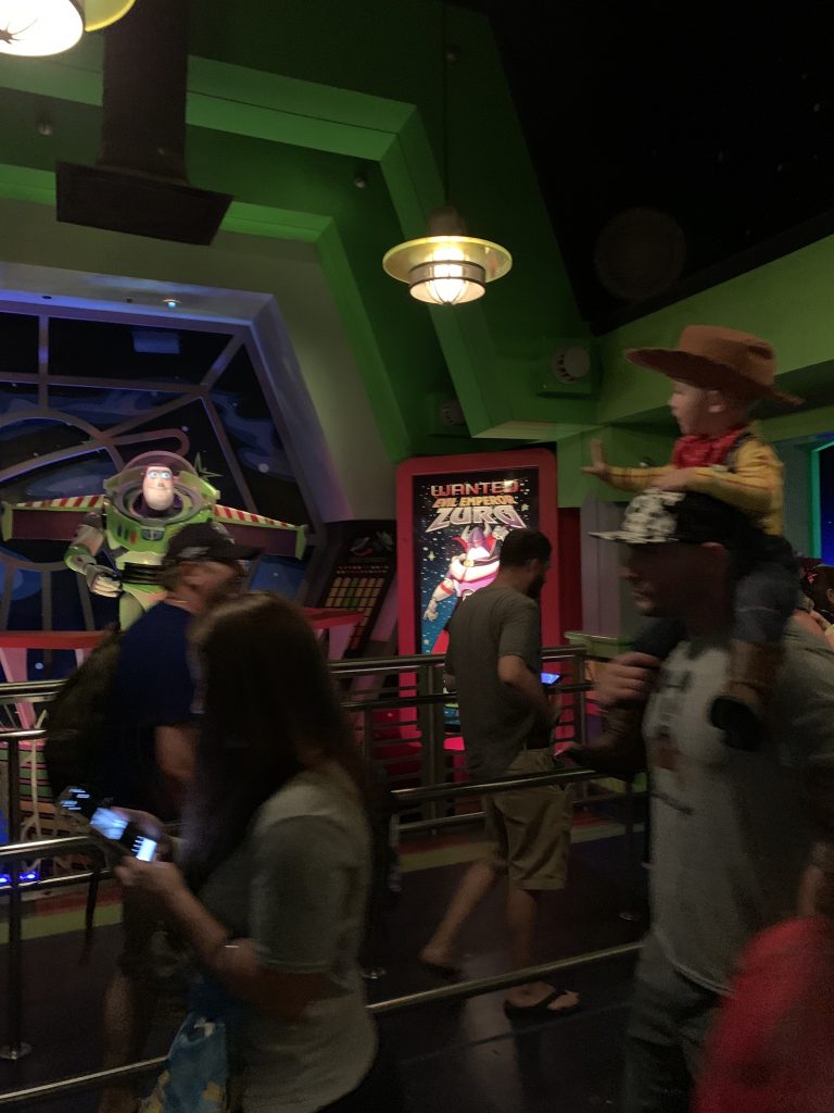 Disney in a Minute: What is a Queue? | TouringPlans.com Blog