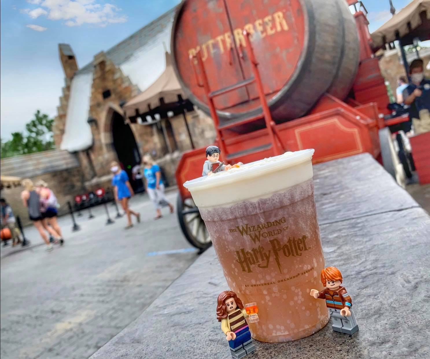 25 Drinks of Christmas – Day 24: HOT BUTTERBEER in the Wizarding World ...