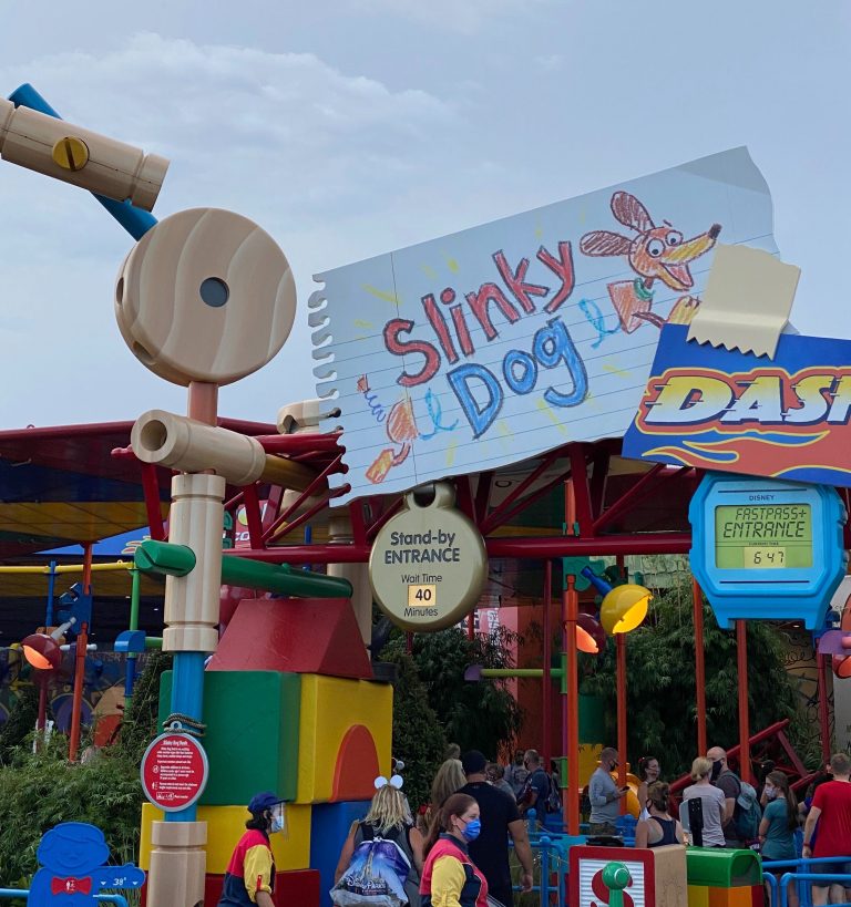 Five Things You Should Know About Slinky Dog Dash - Disney by Mark