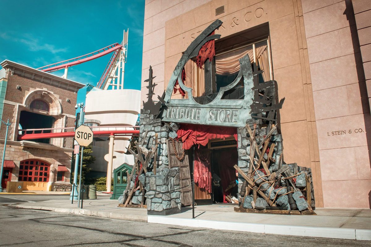 SATURDAY SIX: 6 Reasons We Love Universal’s Untitled Daytime Halloween ...