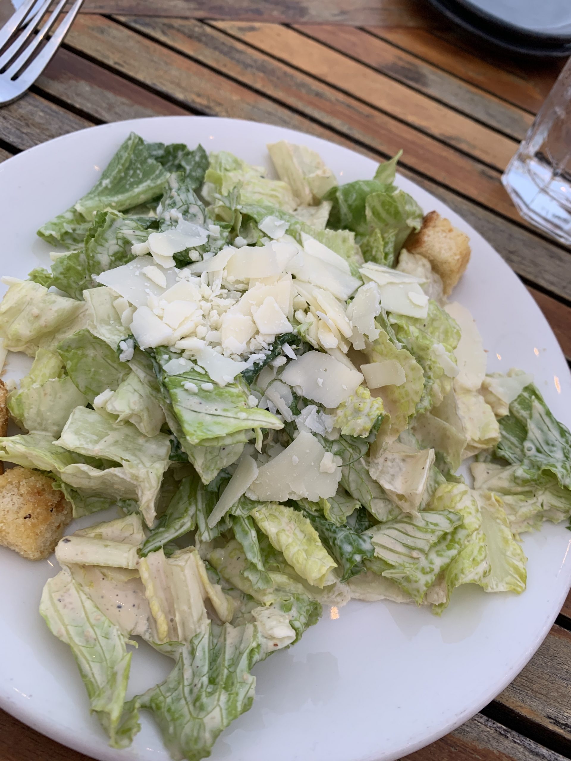 REVIEW: Outdoor Dining at Paddlefish | TouringPlans.com Blog