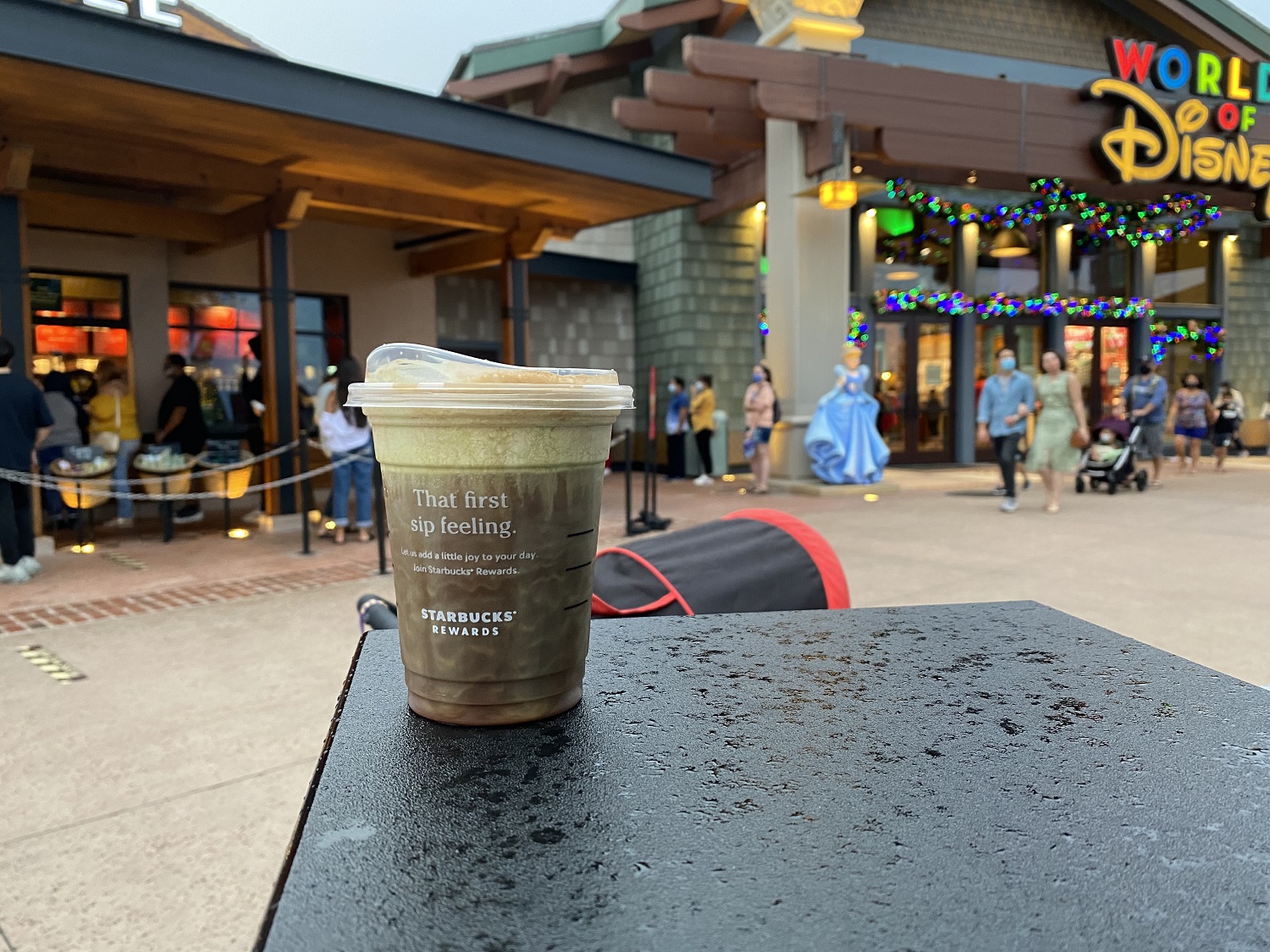 REVIEW – Elf Fuel Specialty Drink at Starbucks Disney Springs ...