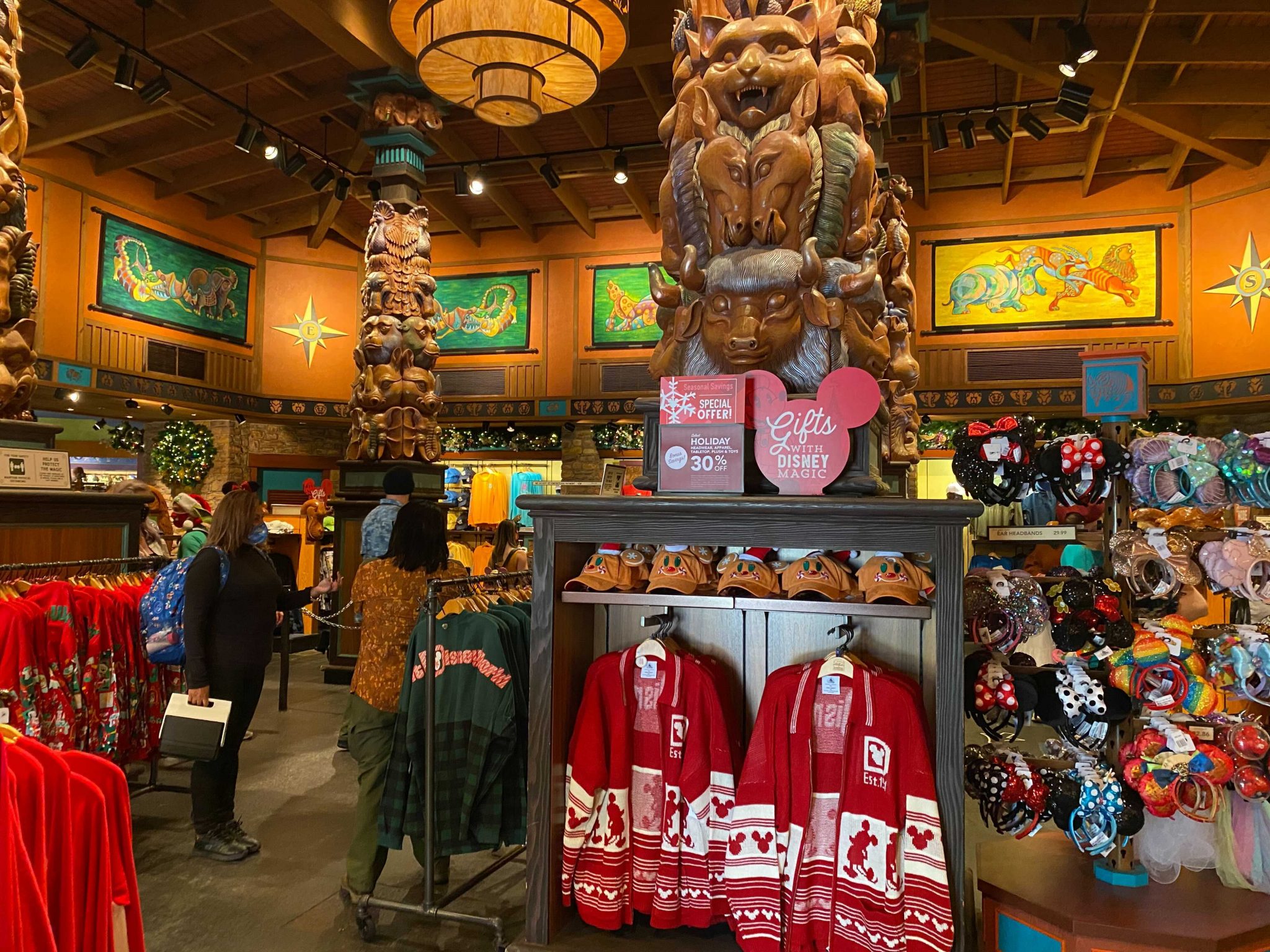 Here’s What You Can Find in Animal Kingdom’s Merchandise Shops ...