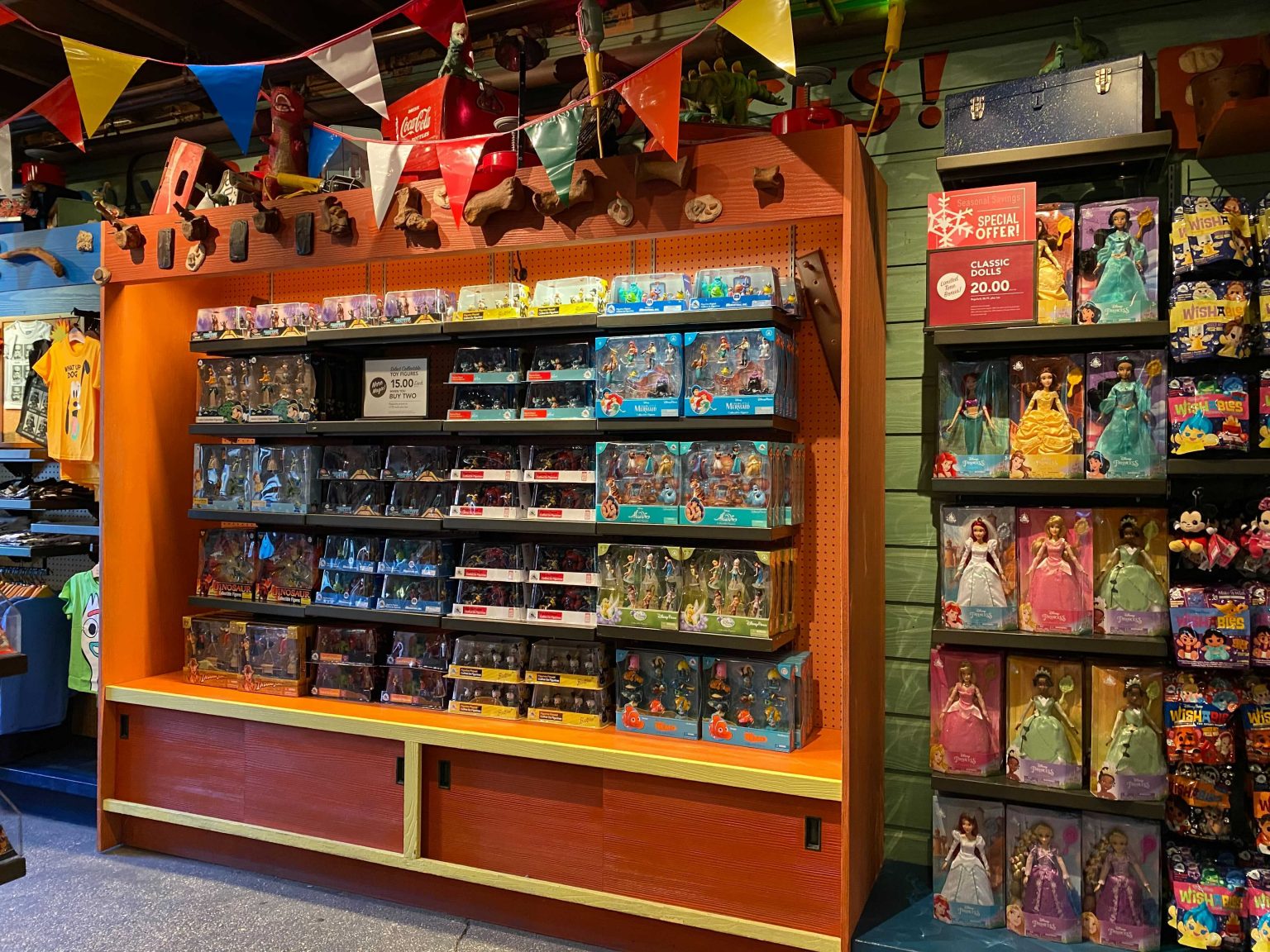 Here’s What You Can Find in Animal Kingdom’s Merchandise Shops ...