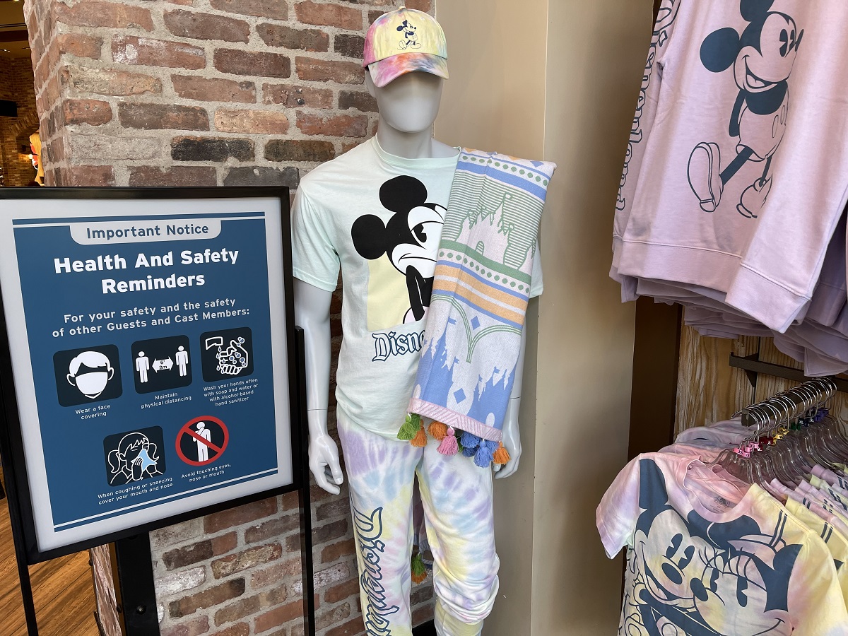 PHOTOS – A Harvest of Spring Merchandise Arrives at Disneyland Resort ...