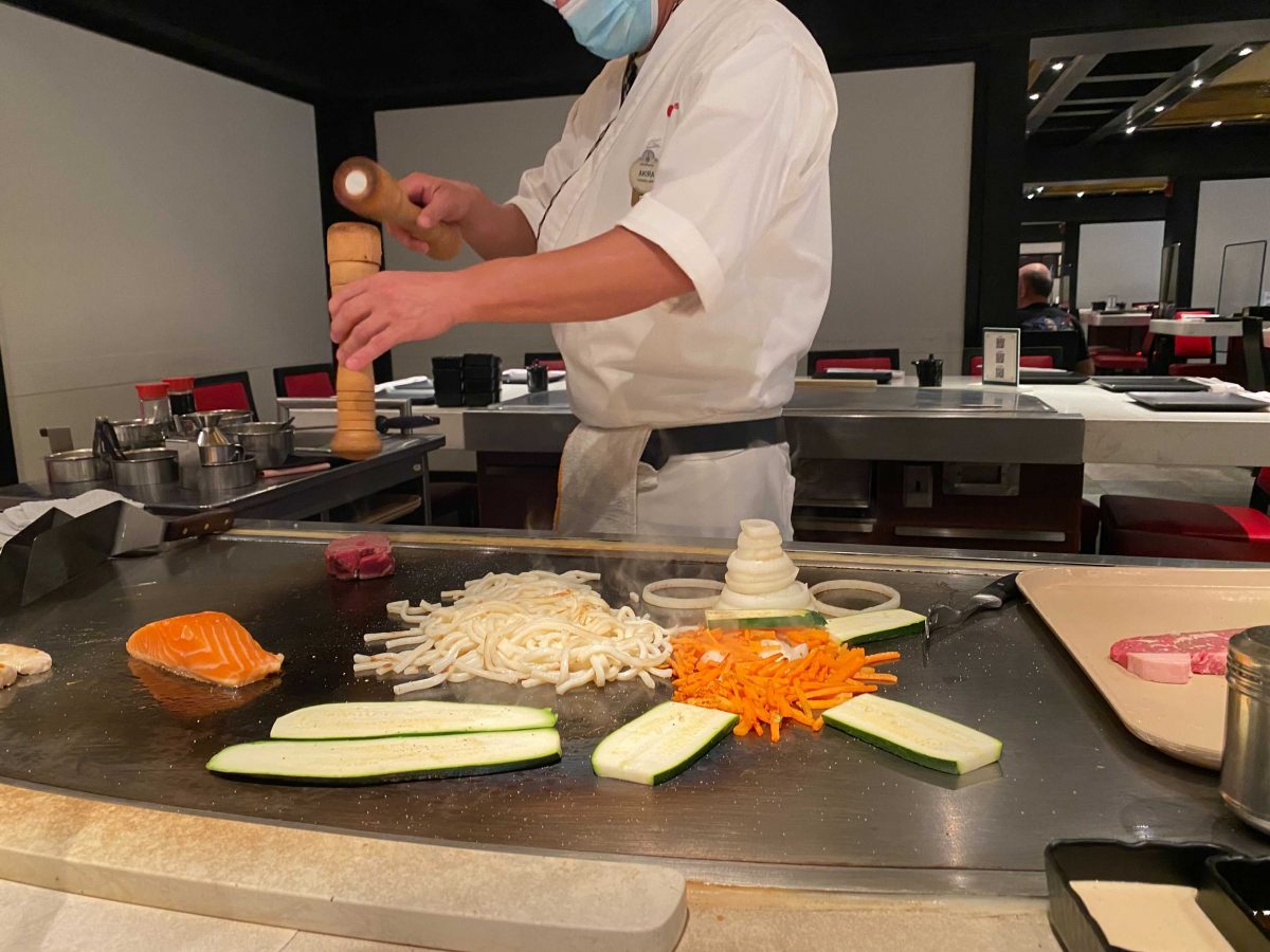 REVIEW – Teppan Edo at EPCOT Brings Entertainment and Taste Together ...