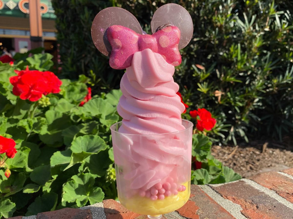 REVIEW – Secret Menu Minnie Mouse Watermelon Dole Whip Cup is Worth the ...