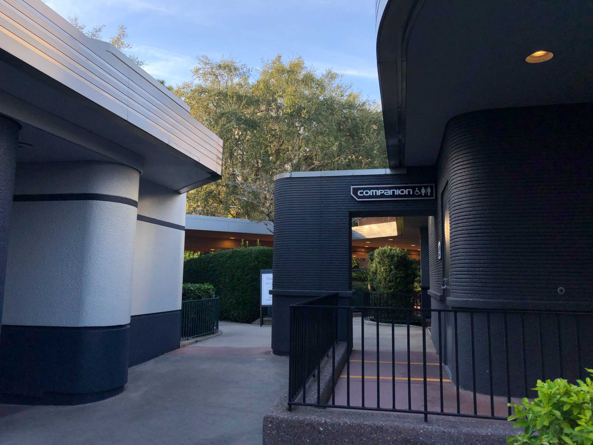 Where Are the Companion Restrooms at Disney’s Hollywood Studios ...