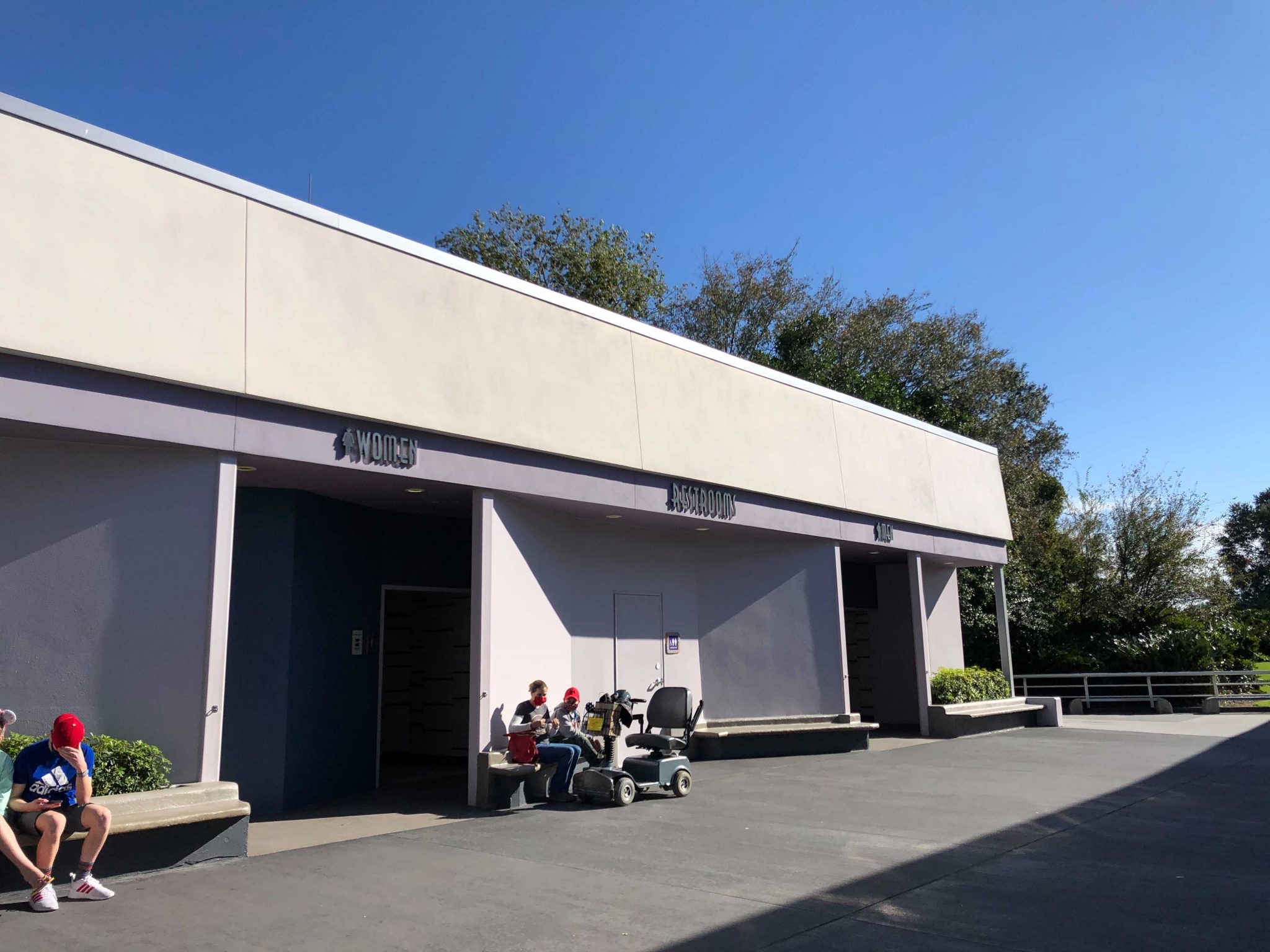 Where Are the Companion Restrooms Located at Magic Kingdom ...