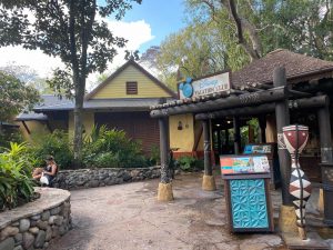 What You Need to Know About Service Animals at Walt Disney World – Part ...