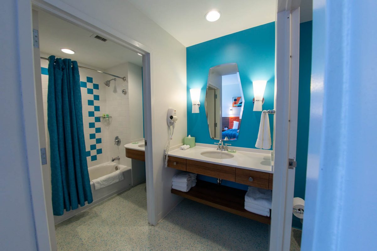 SATURDAY SIX: 6 Reasons We Love Universal’s CABANA BAY BEACH RESORT ...
