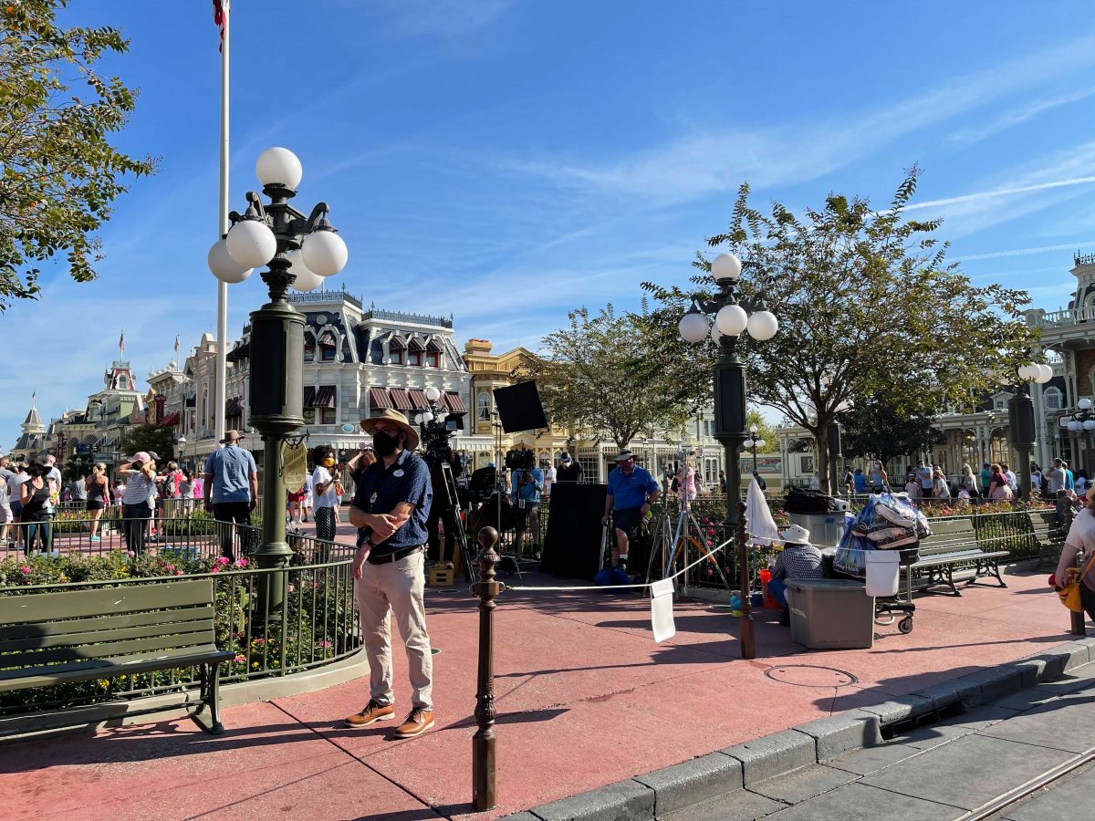PHOTOS – What We’re Seeing at Magic Kingdom and Hollywood Studios Today ...
